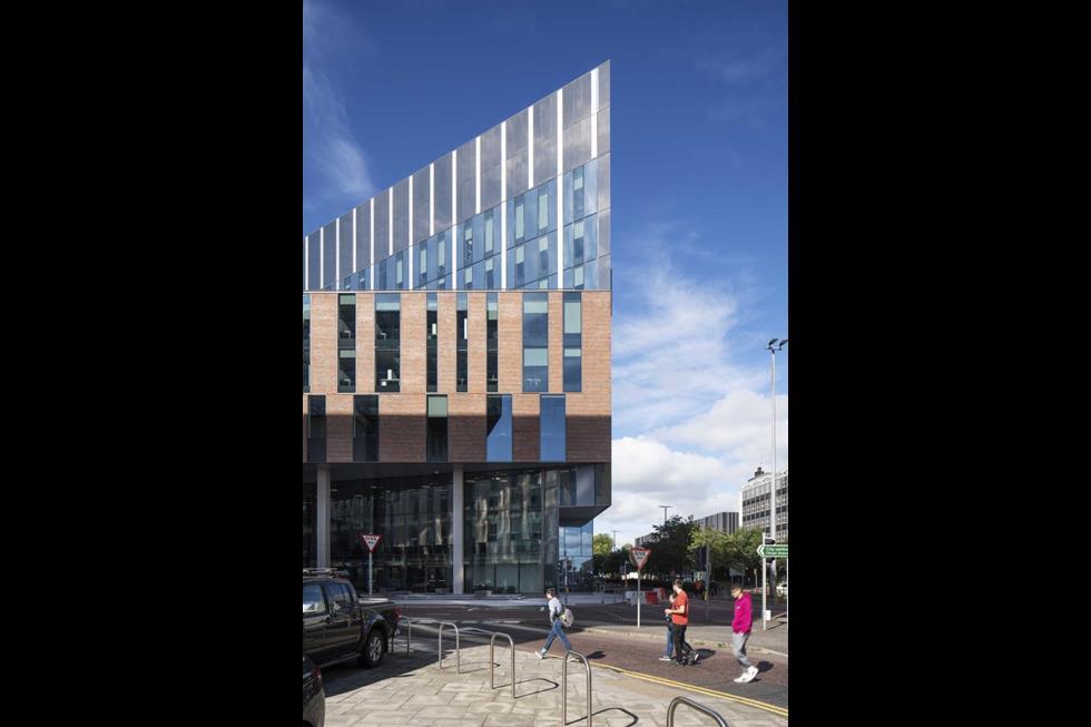 FCBS’ Ulster University project graduates with honours | News ...
